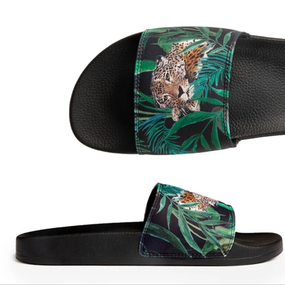 Johnny Was | Shoes | Johnny Was Jungle Print Pool Slides Tropical ...